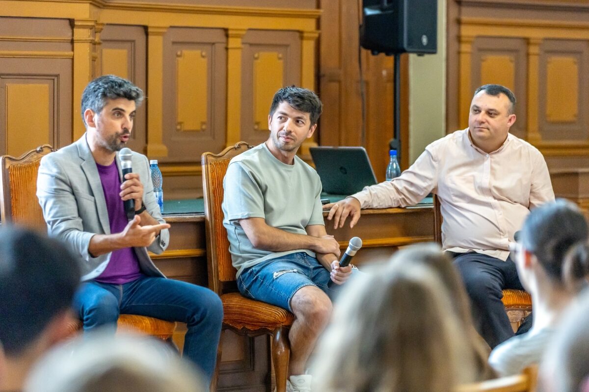 “În 5 minute au învăţat cât în 4 ani de şcoală” - EBS Radio