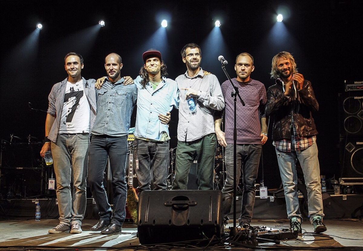 “Ritual” muzical de la Robin and the Backstabbers - EBS Radio